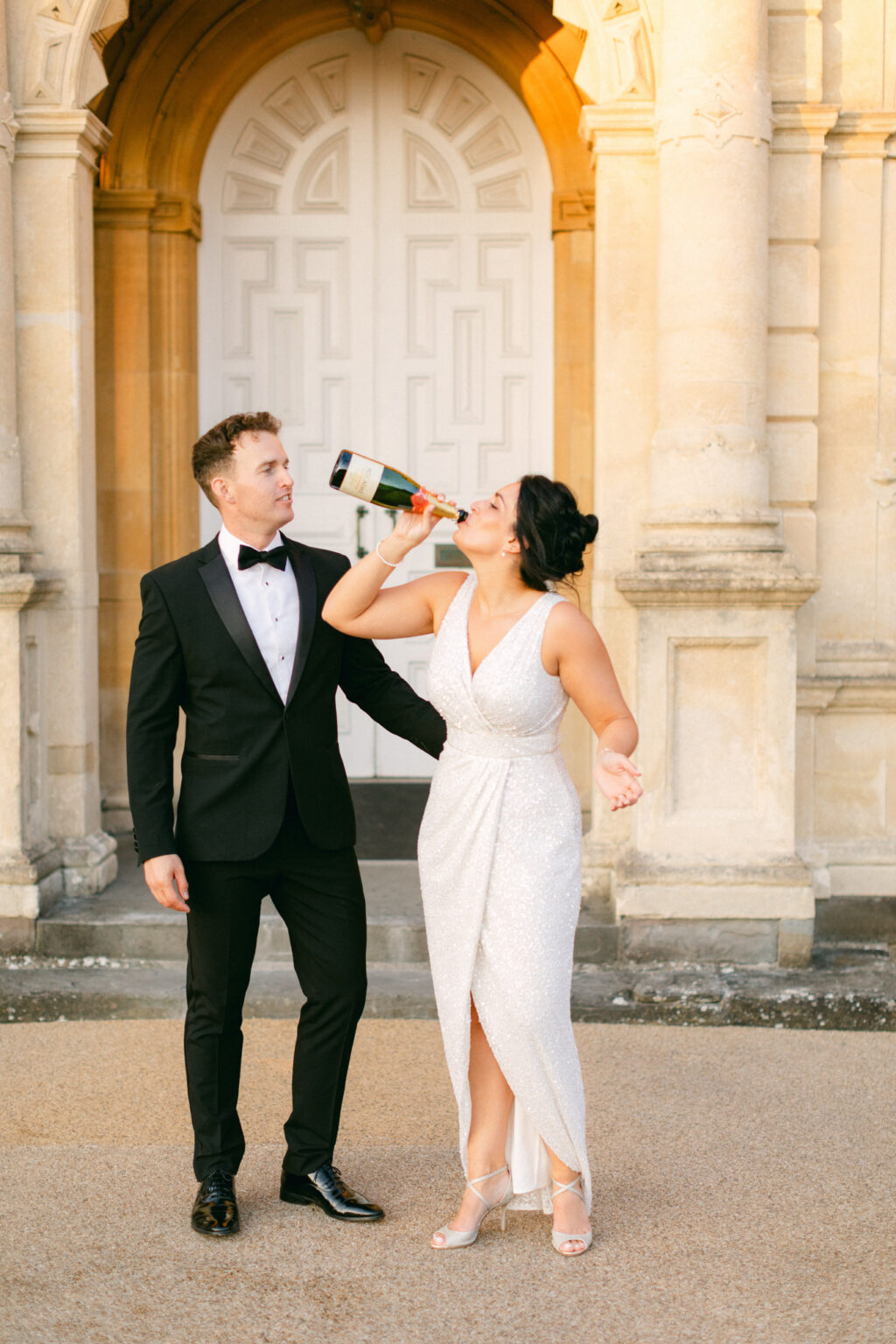 The Perfect Champagne Spray Wedding Photos - aureliaallenphotography.com